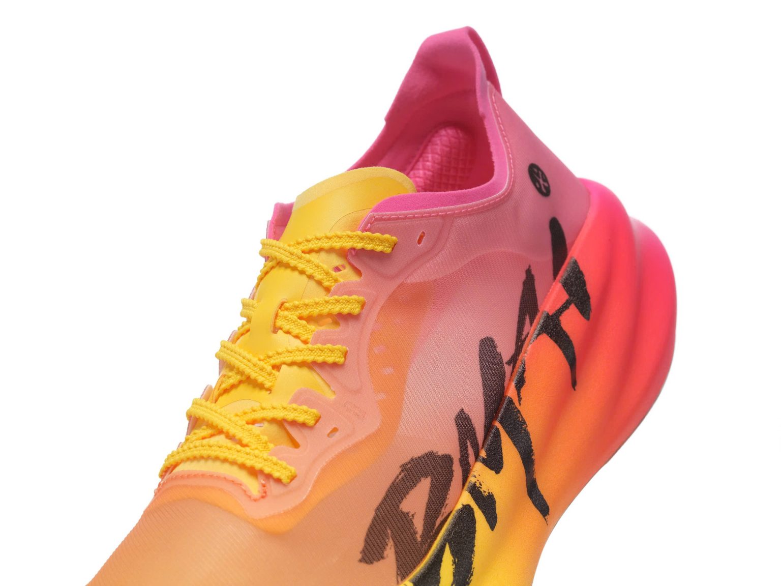 Giày chạy bộ nam BMAI 42k Turbo 3.0 XRMK222 – BMAI.COM.VN